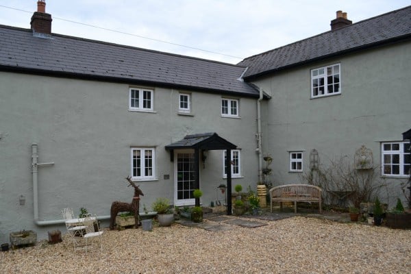 Bed & breakfast at Warren Mill Farm in the Vale of Glamorgan - Tin Box ...
